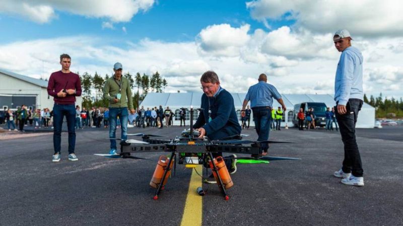 Finnish companies stay mobile at sea, in air and on land